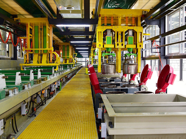 China Barrel type electroplating production line manufacturers, Barrel ...